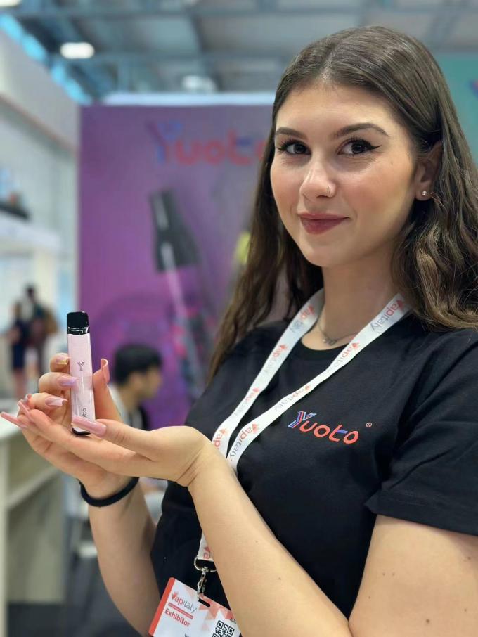 Yuoto vape at Italy vape show 20230527